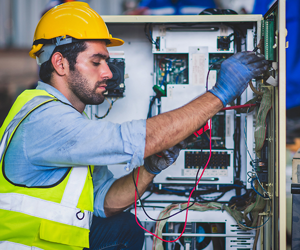Qualified Electrical Worker Training
